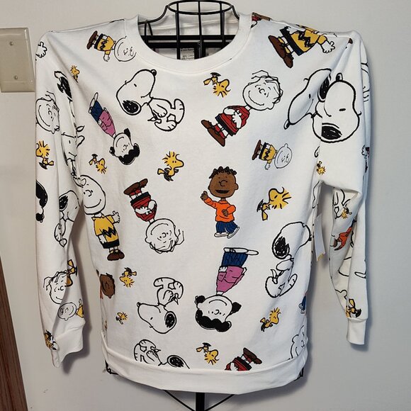 Peanuts | Tops | Peanuts Characters Ivory Sweatshirt New With Tags Size ...